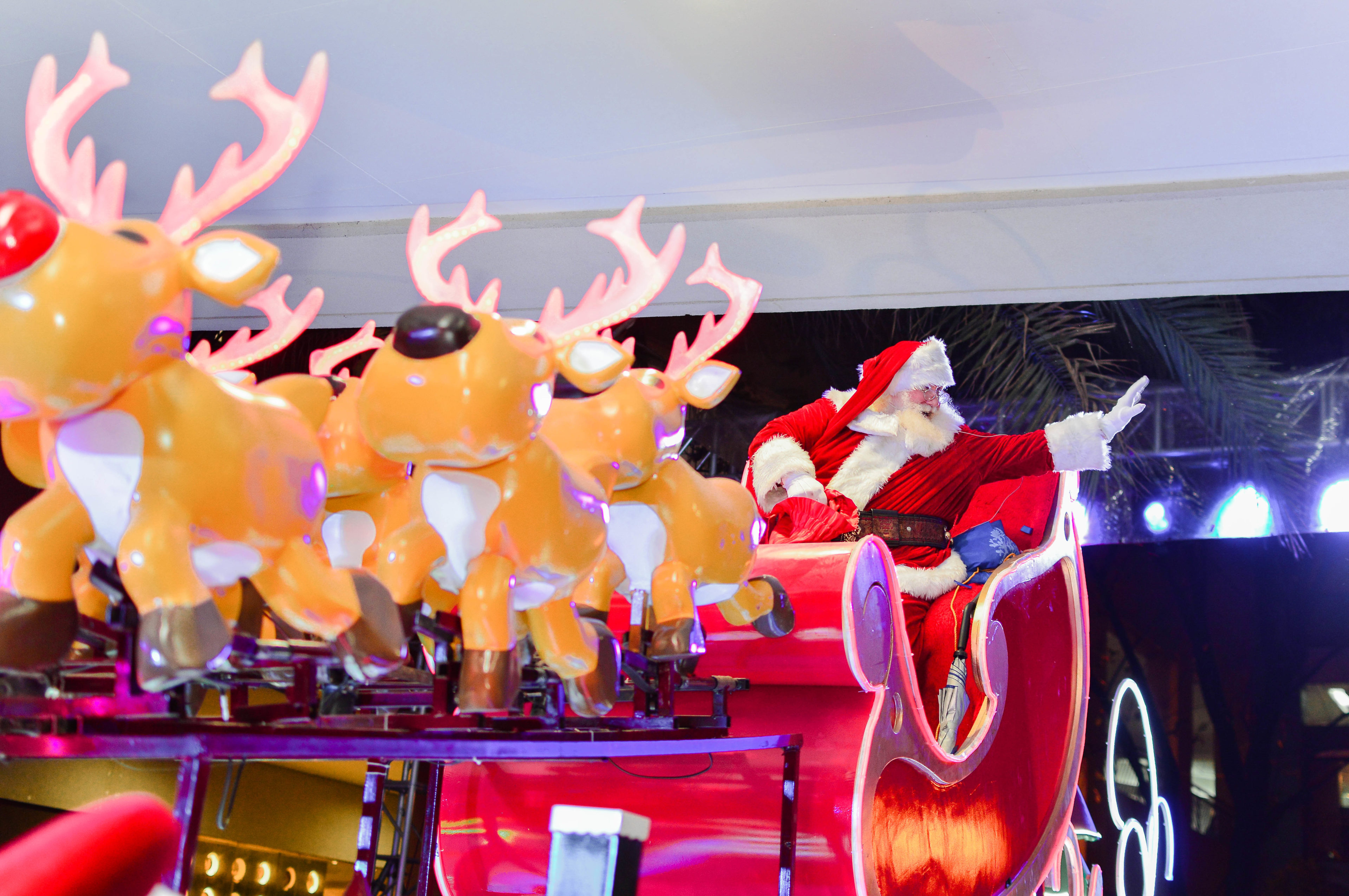 Feel the Joy of the Season with SM MOA's Grand Festival of Lights ...