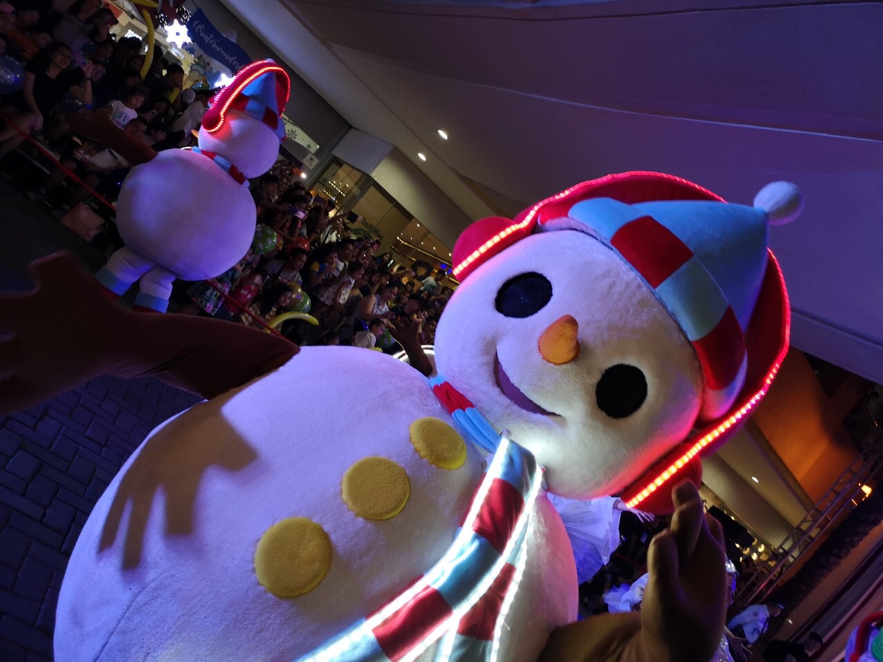 Feel the Joy of the Season with SM MOA's Grand Festival of Lights ...