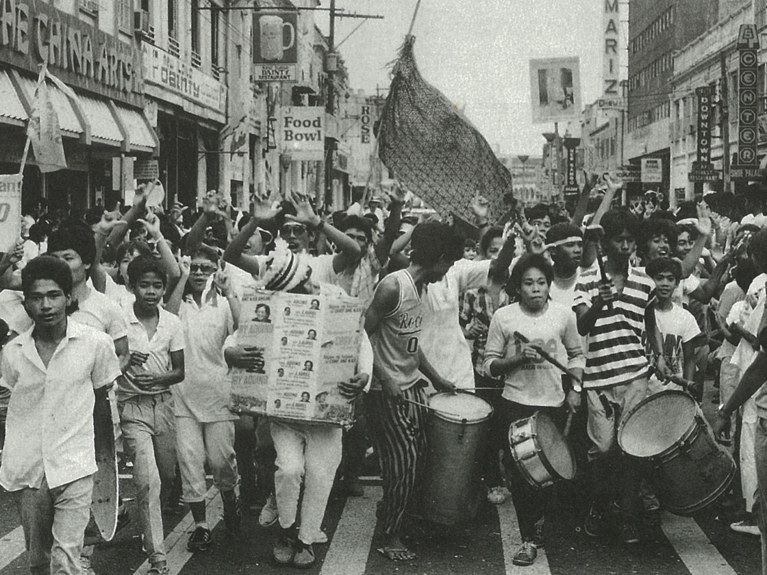 8 Things to Tell Your Children about the 1986 EDSA People Power ...