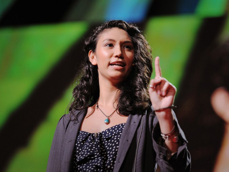 8 Women Poets You Need to Hear Now - 8List.ph