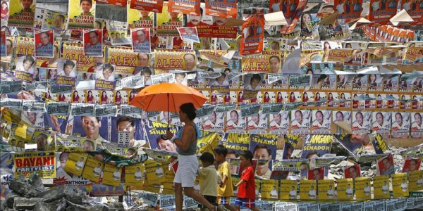 8 Self-Destructive Things Pinoys Do During Election Season - 8List.ph