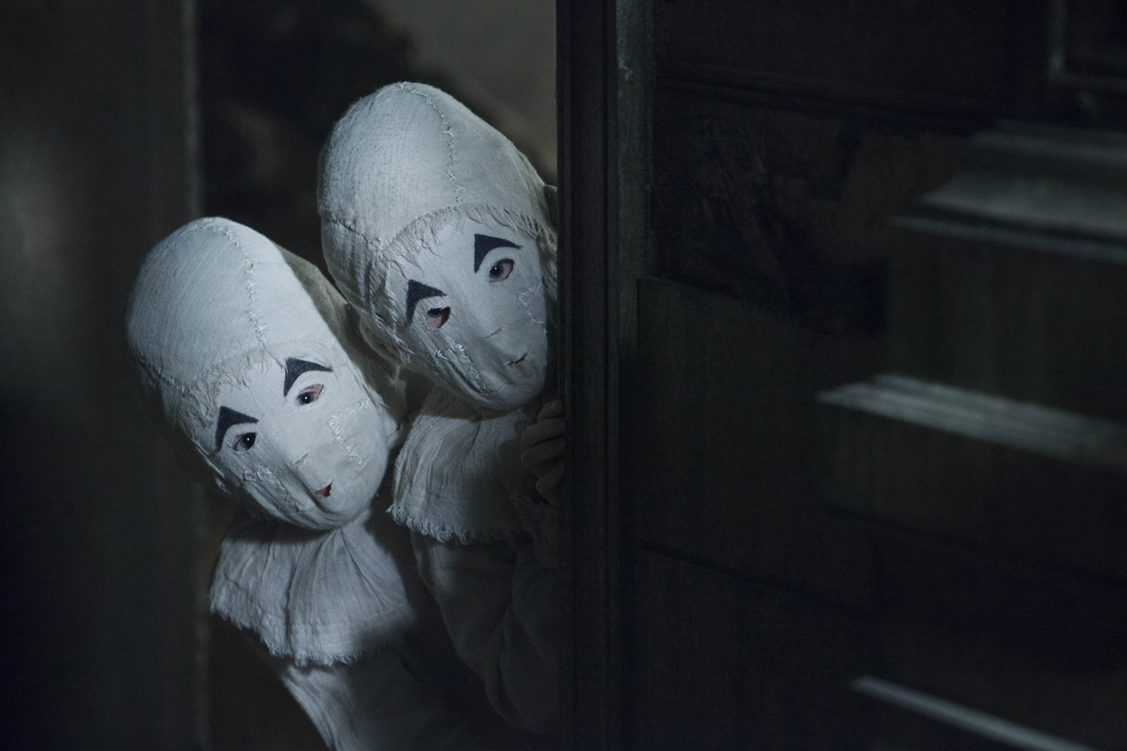 A Guide to the Kids in Tim Burton’s “Miss Peregrine’s Home for Peculiar ...