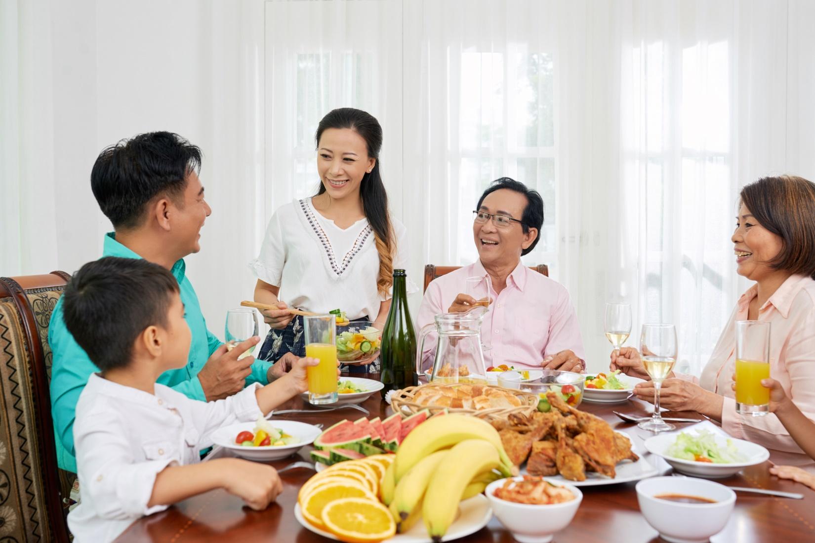 Make it Matter: How to Start Meaningful Family Conversations - 8List.ph