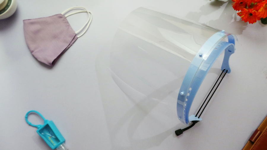 Should You Start Wearing a Double Mask For Better Protection? - 8List.ph