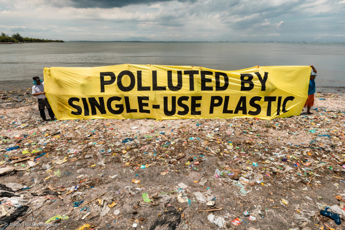 Ways to Avoid Single-Use Plastic: How to Do Your Part for Mother Nature