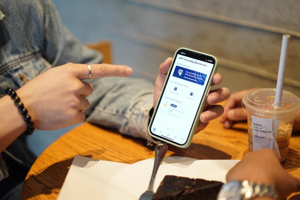 LIST: NLEX-SCTEX Tollways with 100% Cashless RFID Lanes - 8List.ph