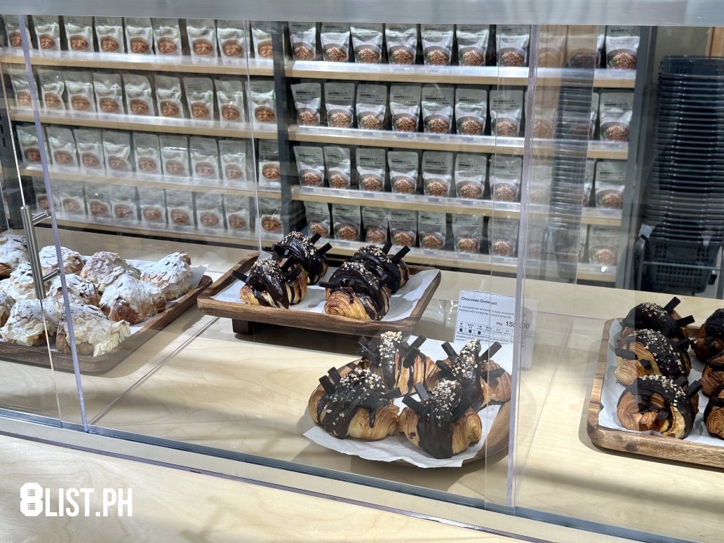 MUJI Flagship Store Features Philippines' First-Ever MUJI Bakery - 8List.ph
