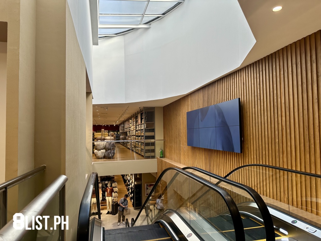 MUJI Flagship Store Features Philippines' First-Ever MUJI Bakery - 8List.ph